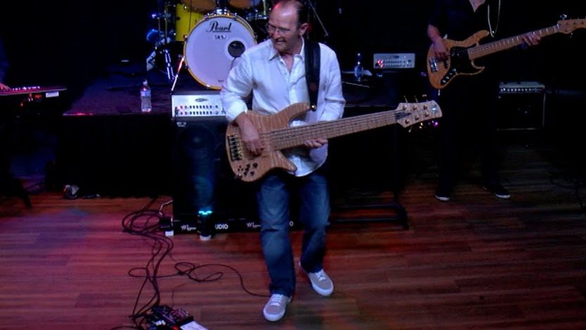 Wayne Jones and band live performance